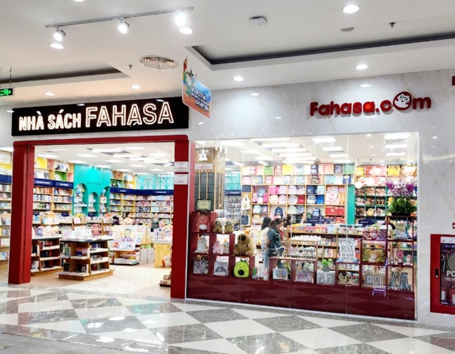 NHÀ SÁCH FAHASA HẬU GIANG PHỤC VỤ KHÁCH HÀNG TẠI ĐỊA ĐIỂM MỚI - FAHASASG